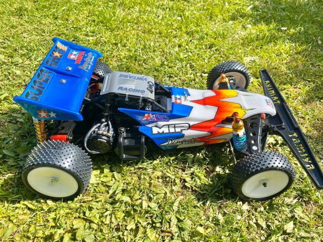 Losi XX4 4wd body and wing kinwald worlds hot weather